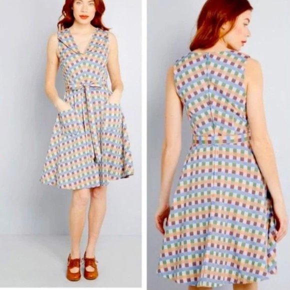 Modcloth | Dresses | Nwt Modcloth Looking Back Gingham Fit Flare ...